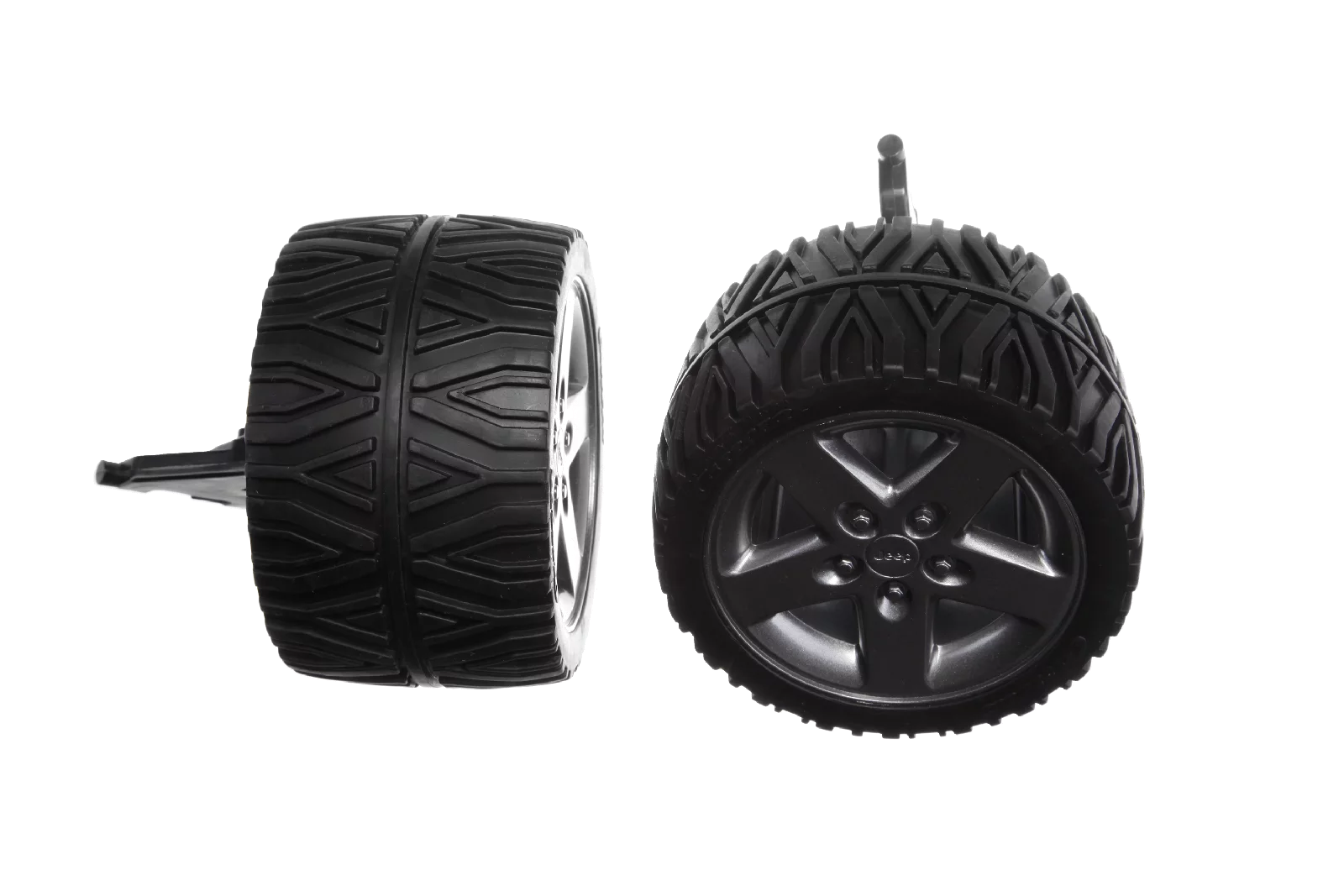2 front wheels with steering stub Axle front